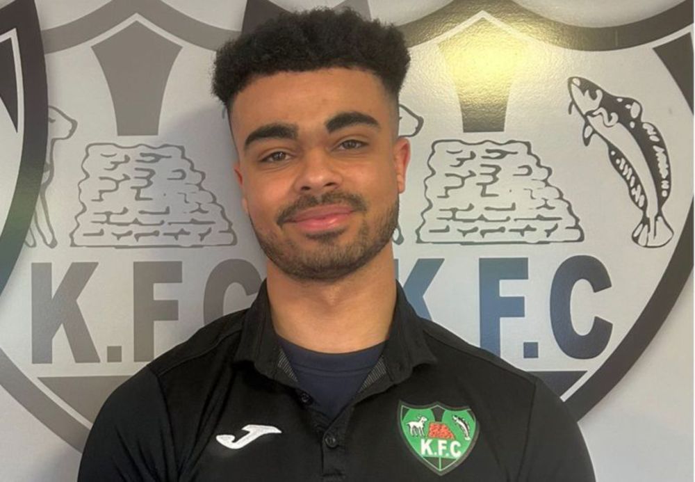 Issac Arrives - Two More Commit to Kidlington - The Southern League